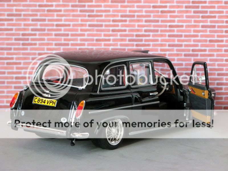 Austin | FX4 London Taxi 'mild custom' - Car Forums and Automotive Chat