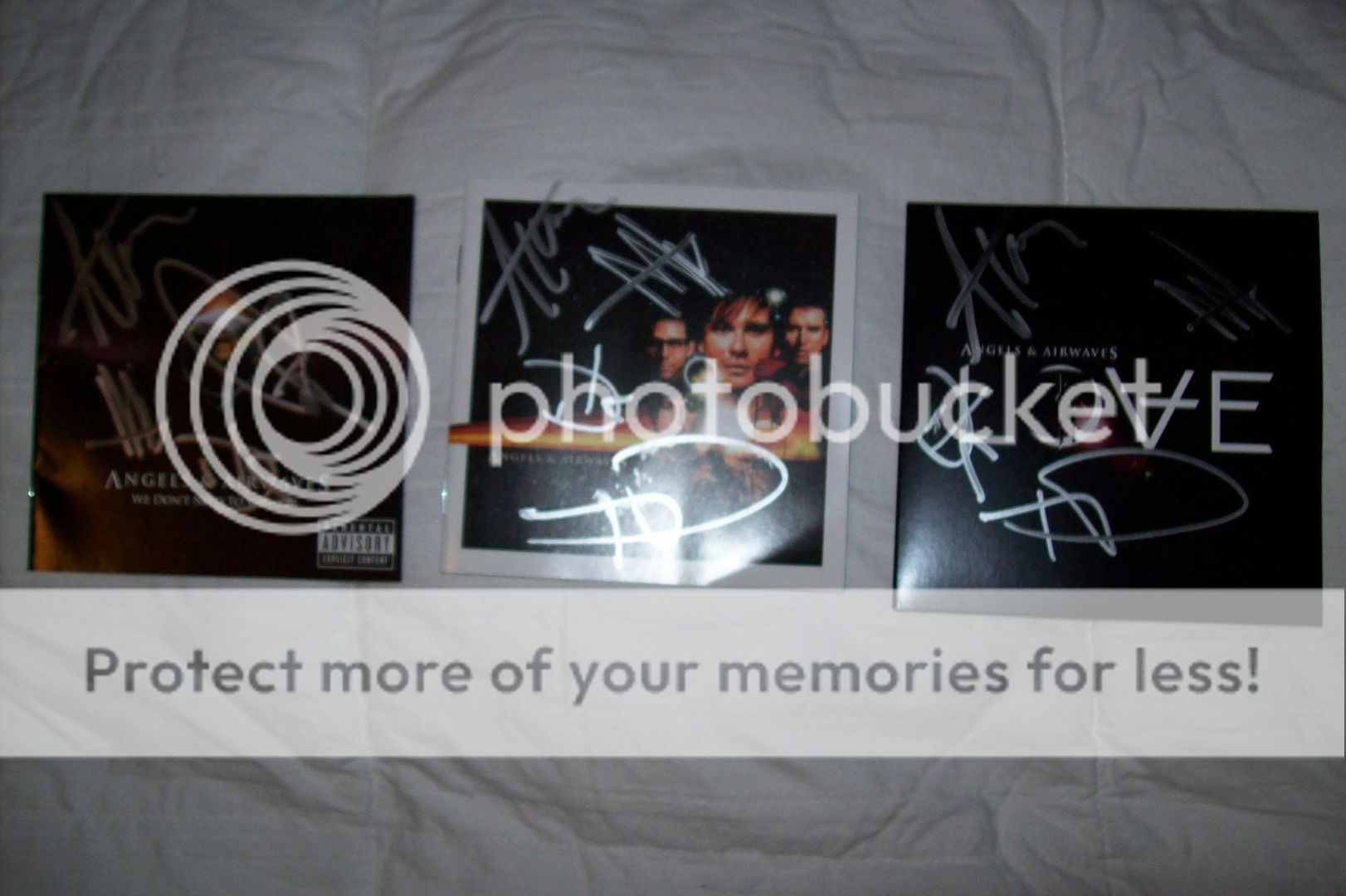 Tom Delonge Autograph? : r/Blink182